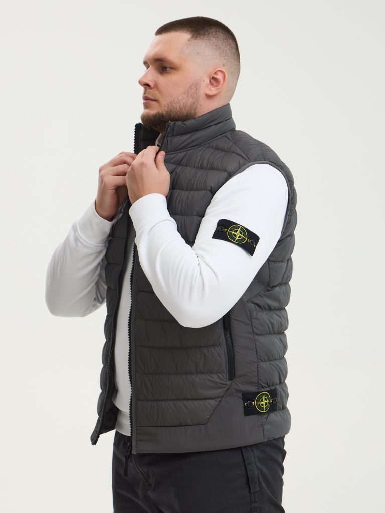 Пуховой жилет легкий Stone Island серый G0124 купить в Москве цена от ...